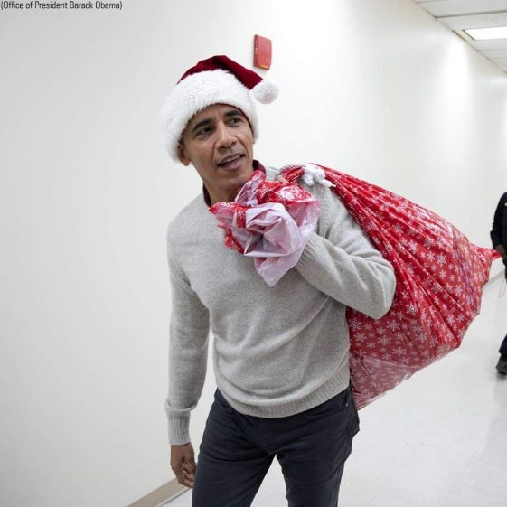 Barack Obama Plays Santa Claus As He Surprises Children With Christmas ...